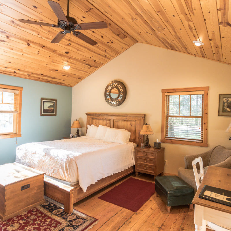 Cabin rental in Graeagle, CA / On The Pond - Lodge at Whitehawk Ranch
